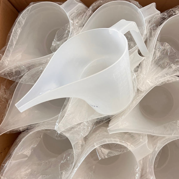 Easy Pour Mixing and Measuring Jug - Isivuno Naturals