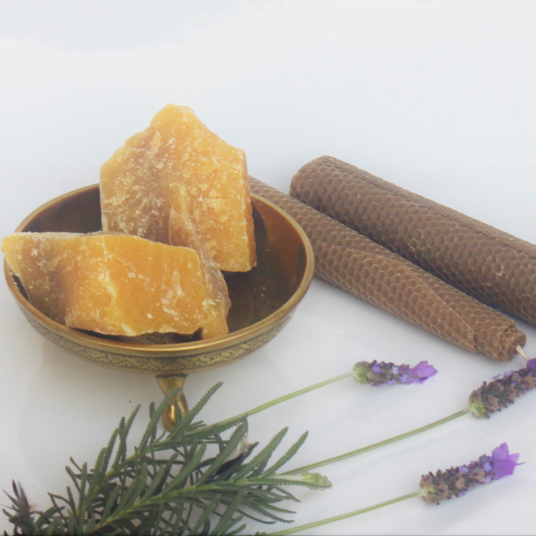 Raw Beeswax - Isivuno Naturals
